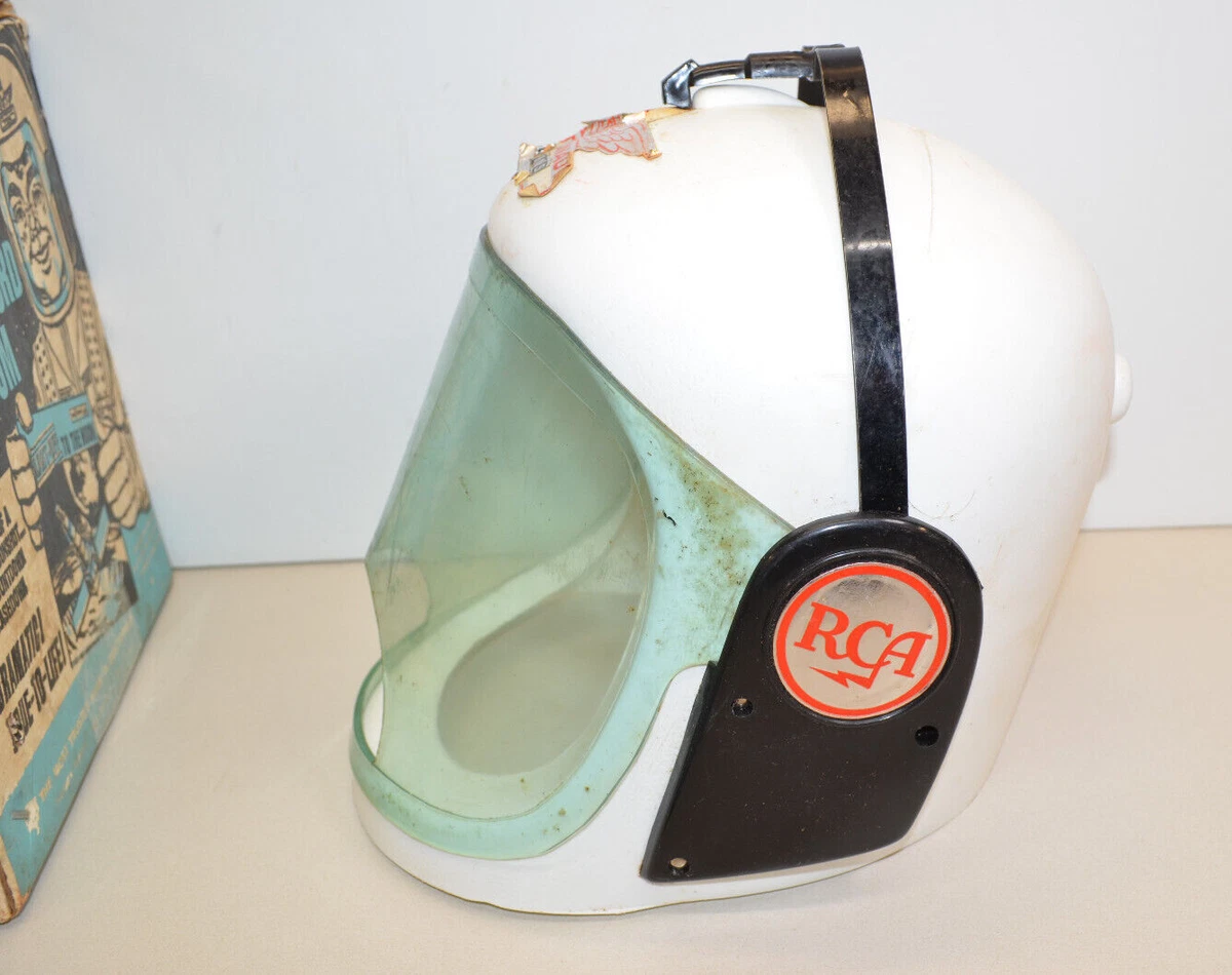 Retro Space Helmet