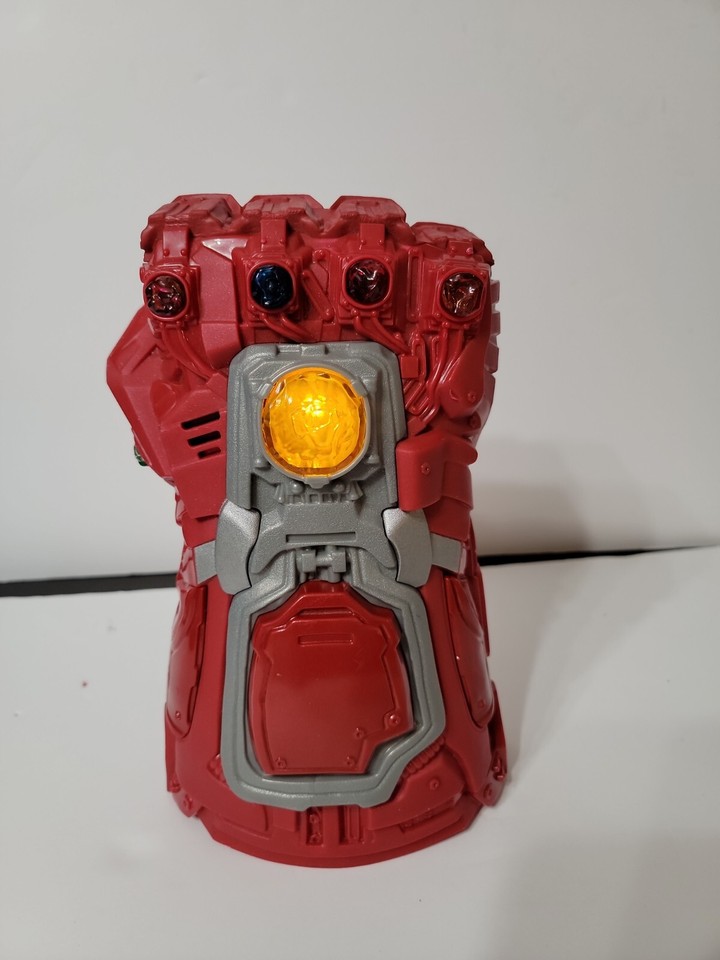 Iron Man Infinity Gauntlet | Hasbro Marvel Avengers Endgame Working ...