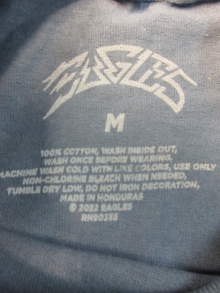 EAGLES OFFICIAL MERCH GREATEST HITS 2022 BAND CONCERT MUSIC T-SHIRT ...