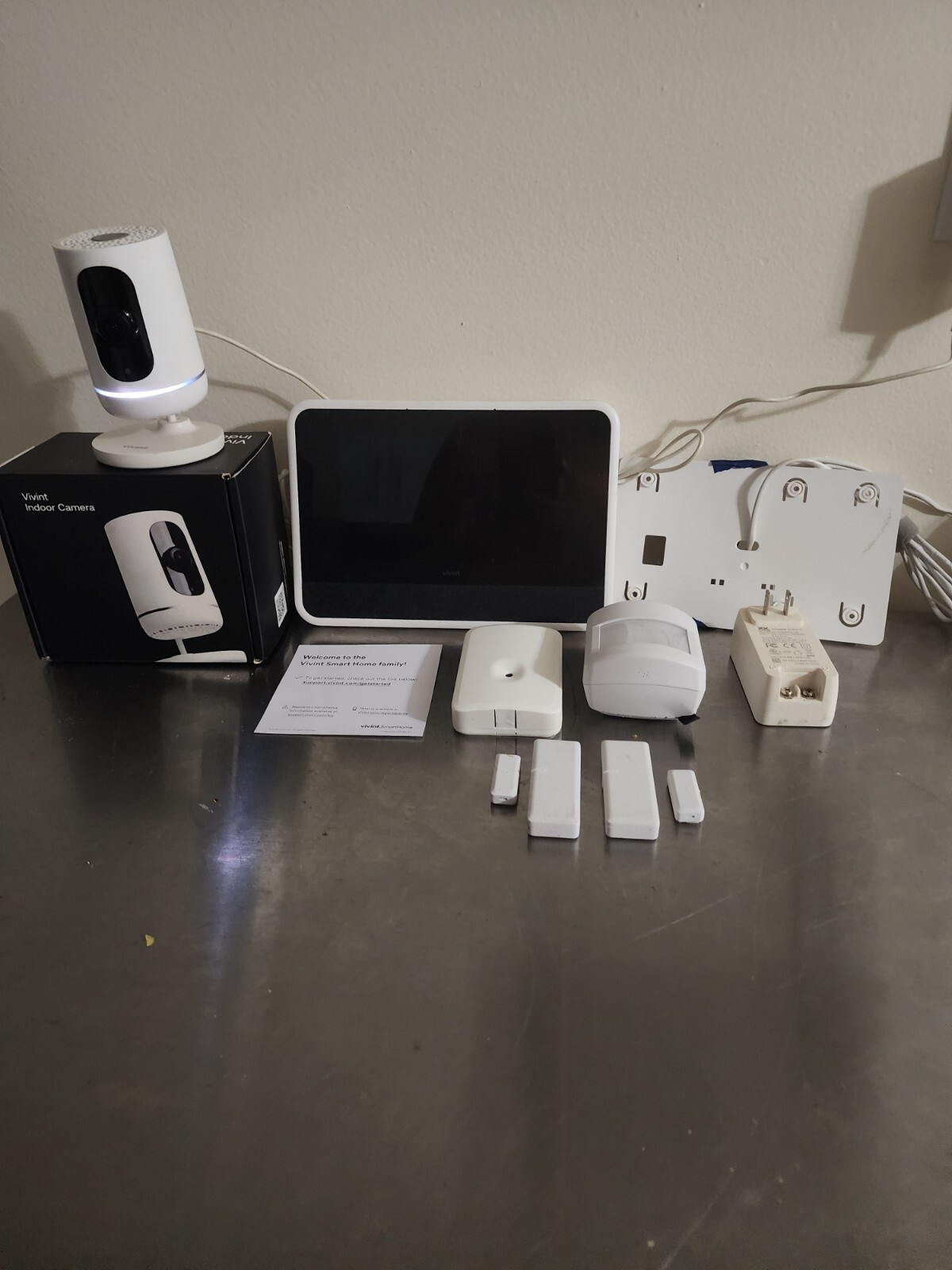 Vivint Home Security System w/Bonus lndoor camera | eBay