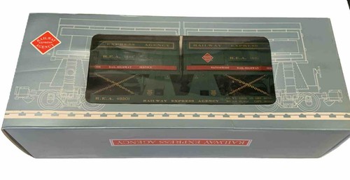 REA-46501 G Scale Piggyback Flat Car Railway Express with 2 Trailers ...