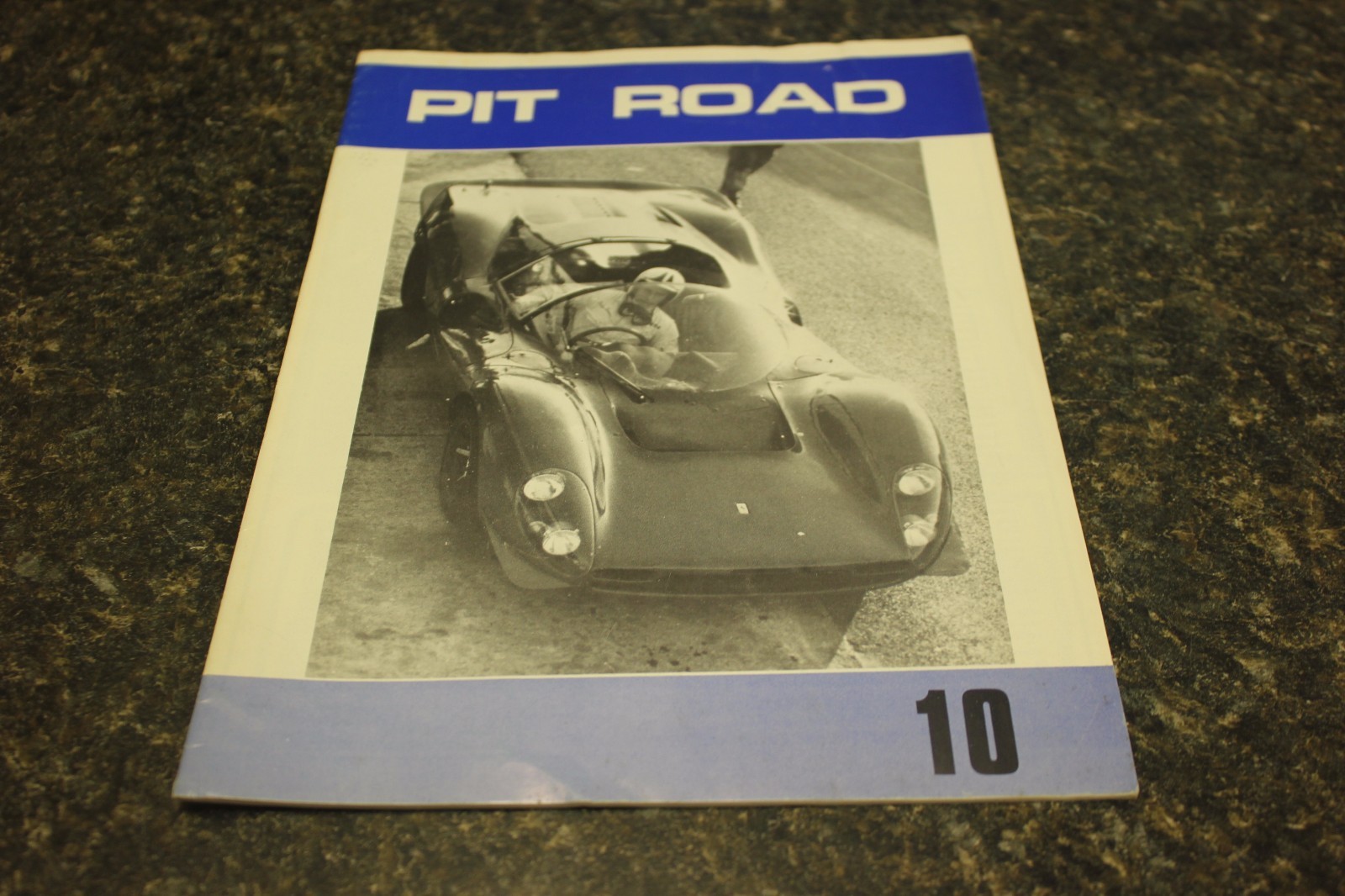 PIT ROAD MAGAZINE #10 (OAK9677-1 [BOX O] DDD #764) | eBay