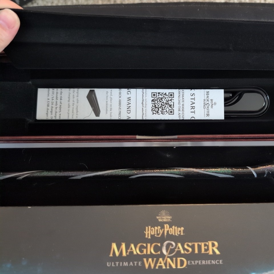 Harry Potter Magic Caster Wand Ultimate Wand Experience Defiant Edition ...