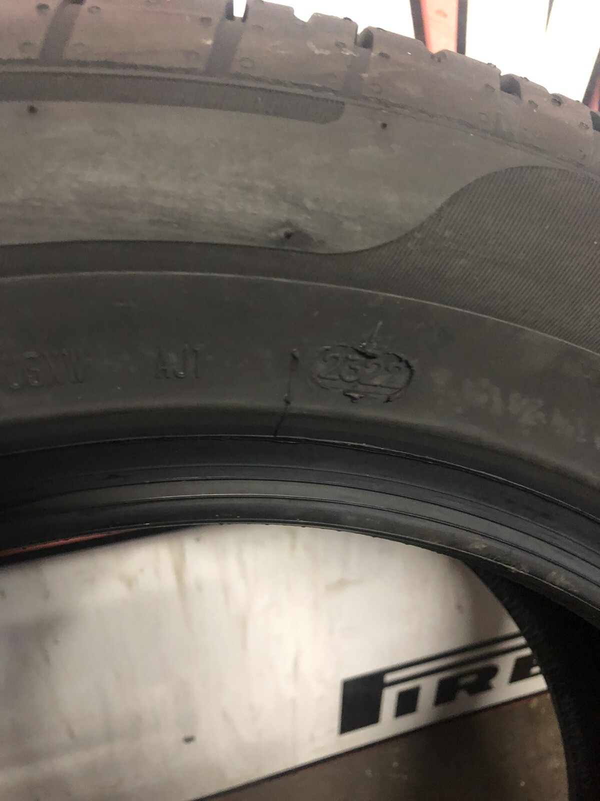 205 60 16 Avon ZV7 Brand new tyre | eBay UK