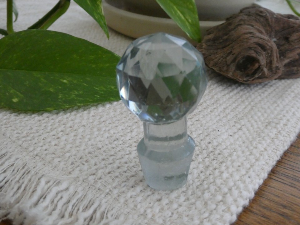 Vintage Crystal Glass Bottle Decanter Stopper Perfume Bottle Topper ...