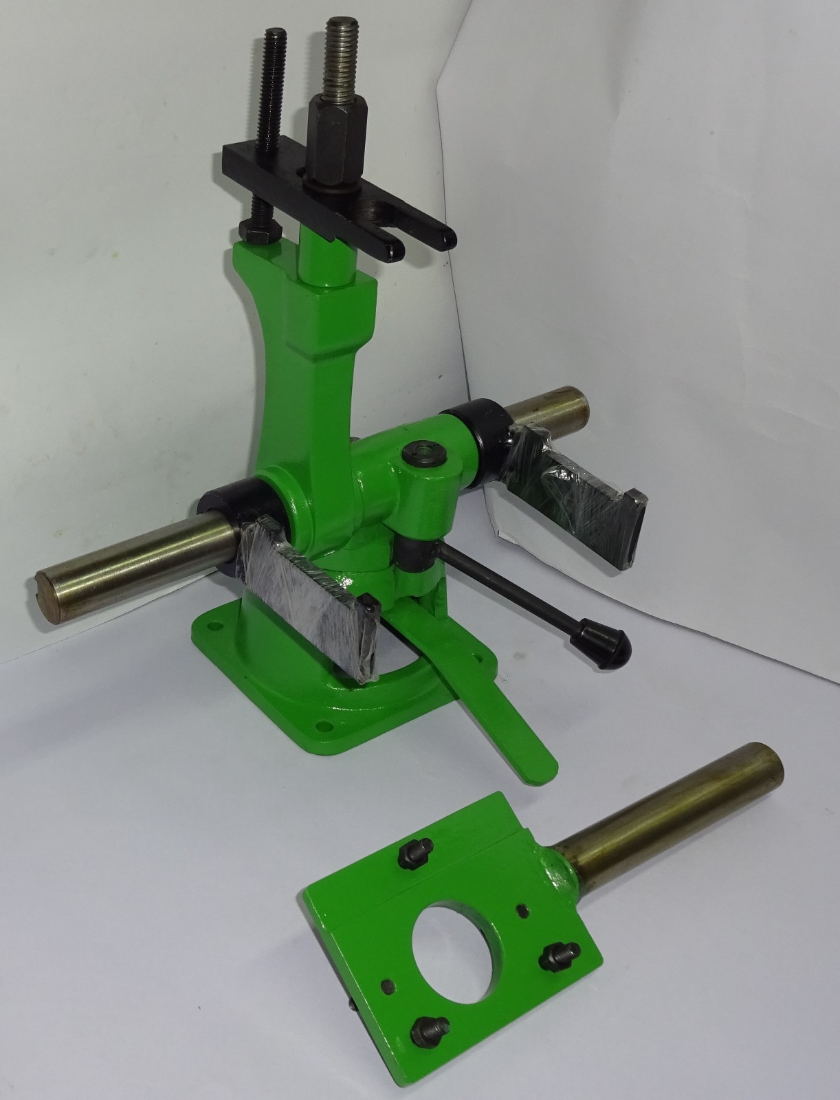 Swiveling Vise / Vice for all Inline & Rotary Diesel Pumps Bosch PN:03 ...