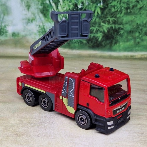 Majorette MAN TGS Fire Engine Diecast Model 1:87 (94) Excellent ...