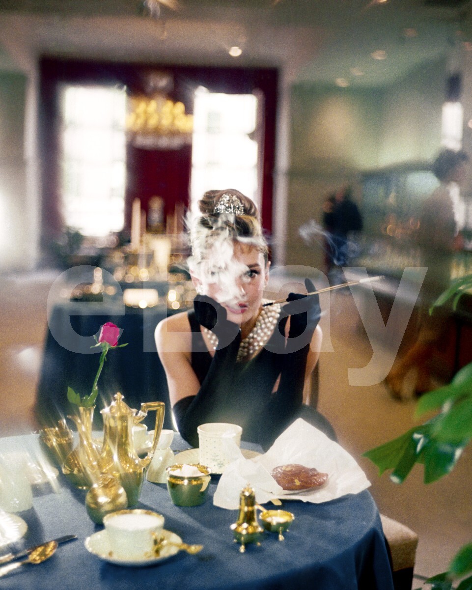 Breakfast at Tiffany's (1961) Audrey Hepburn 10x8 Photo | eBay