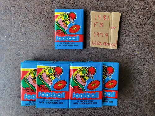 (1) 1981 TOPPS FOOTBALL WAX PACK IN 1979 WRAPPERS- Joe Montana, Art ...