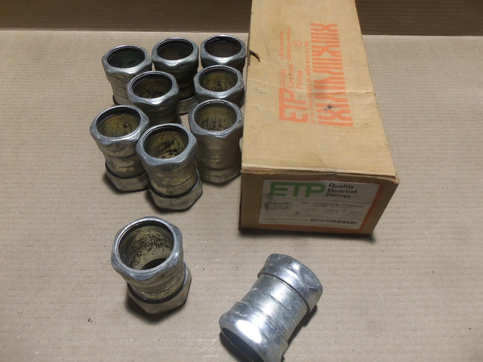 NEW BOX OF 10 ETP 2245 1-1/2" EMT STEEL BODY COMPRESSION COUPLINGS RAIN ...