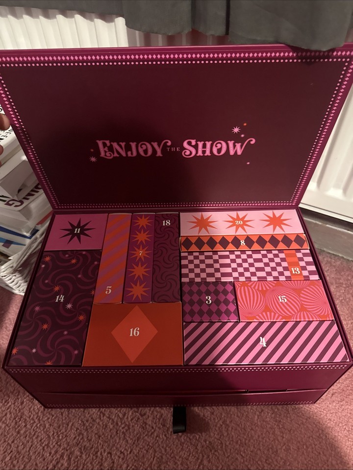 EMPTY 2025 BOOTS 24 BEAUTY STARS LUXURY ADVENT CALENDAR | eBay UK