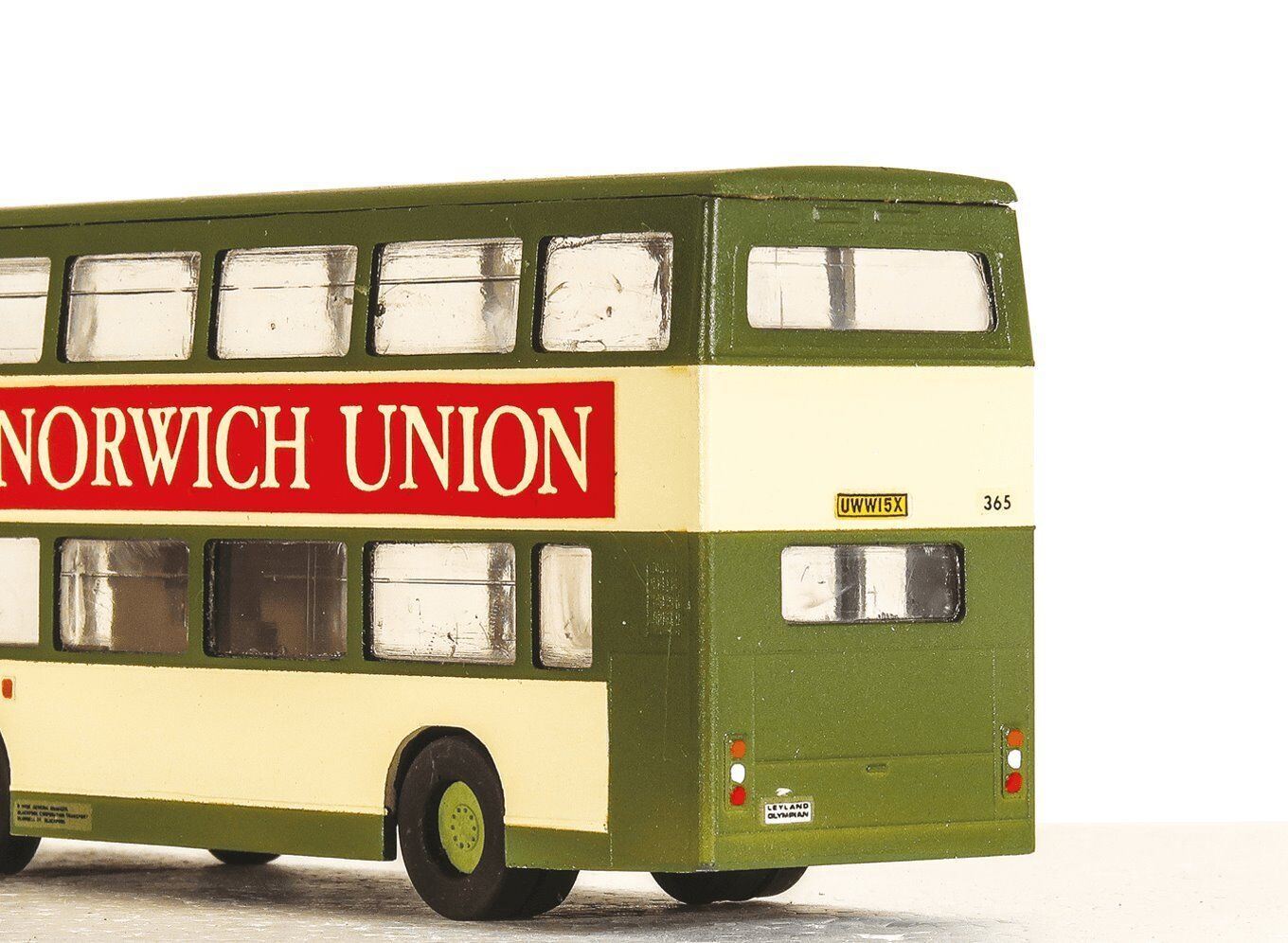 OO gauge Bus kit, Leyland Olympian Double Deck Blackpool Corporation ...