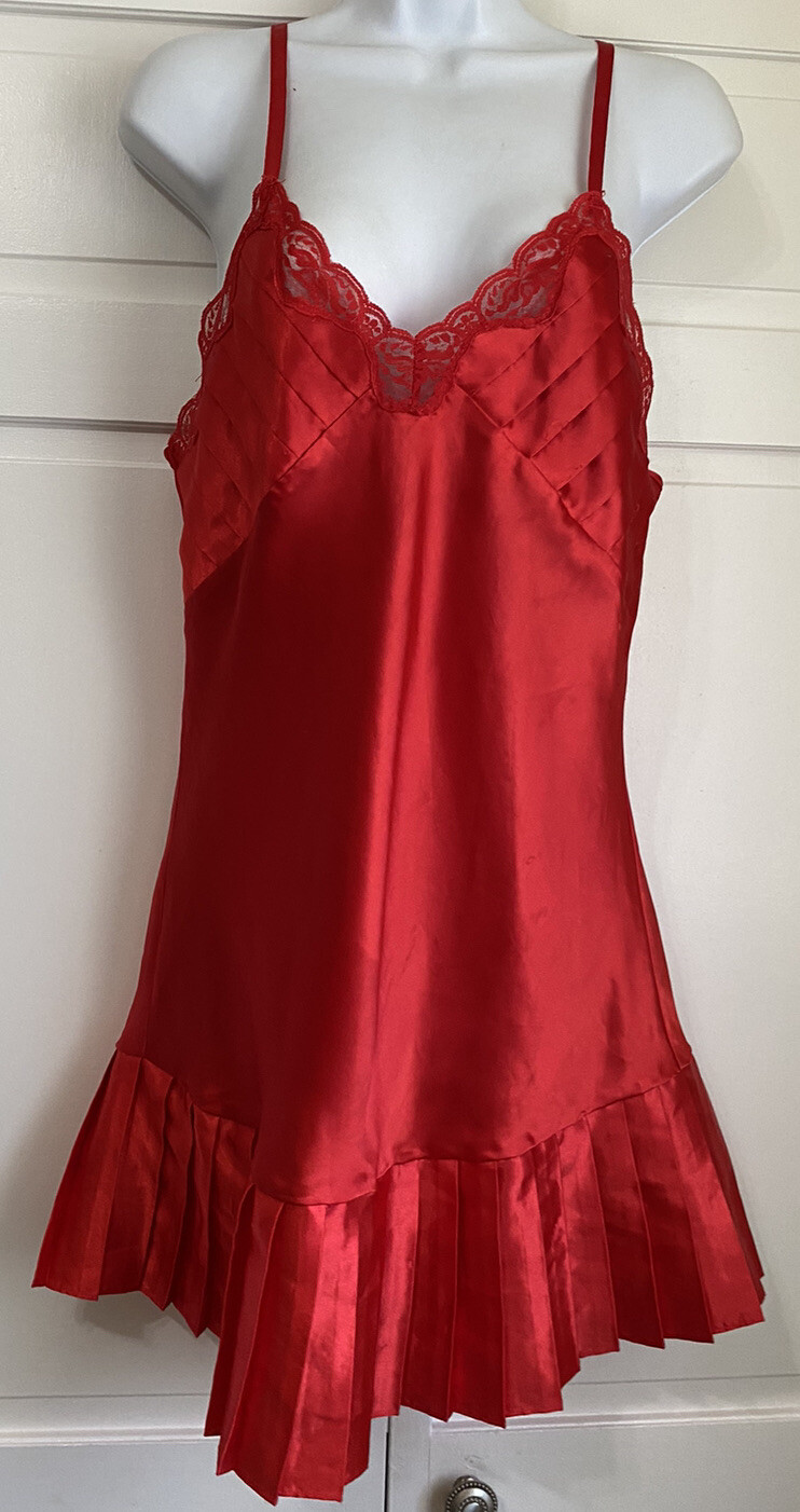 Vintage Lady Cameo Dallas Red Satin Chemise Lingerie … - Gem