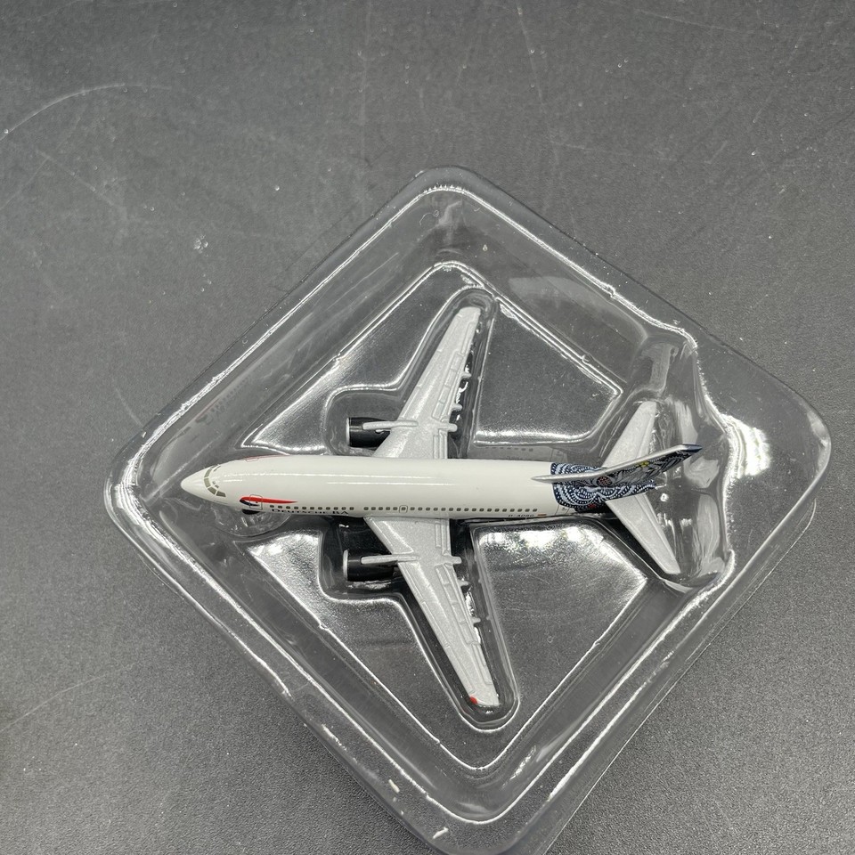 Herpa Deutsche BA Boeing 737-300 Model Airplane 1:500 500579 Bavaria | eBay