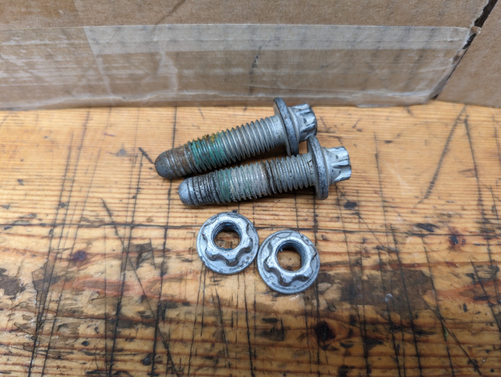 99-14 GMC Sierra Yukon Chevy Silverado Tahoe Avalanche Front Seat Nuts ...