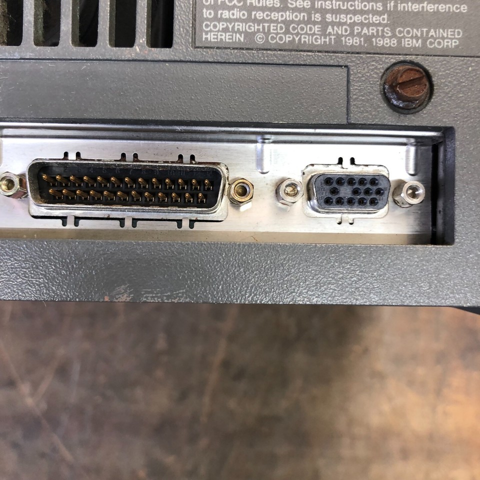 Vintage IBM Personal System/2 PS/2 Model 50Z Computer Powers On | eBay