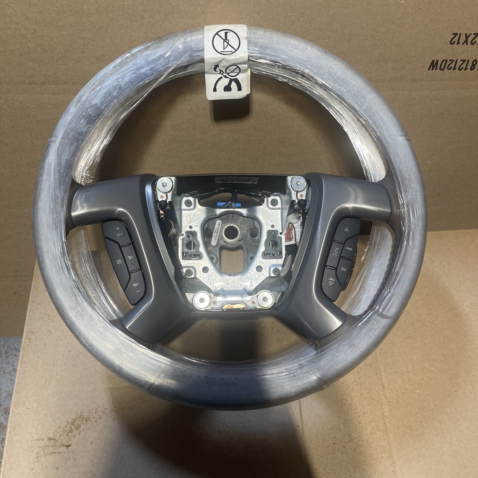 OEM NEW 2009-2014 Cadillac Chevrolet GMC Steering Wheel Leather Wrapped ...