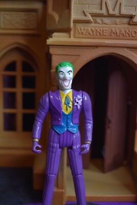 Batman 1989 ToyBiz Squirting Orchid Joker Action Figure Loose | eBay