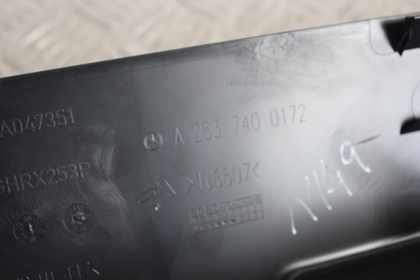 Mercedes-Benz GLC X253 Boot Trunk Upper Lock Cover Trim A2537400172 ...