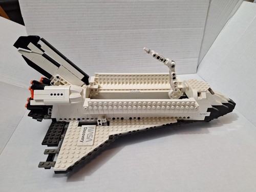 LEGO Discovery: Space Shuttle Discovery-Sts-31 (7470) Retired ...