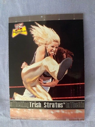 WWE/WWF FLEER ULTIMATE DIVAS 2001 "TRISH STRATUS" WRESTLING TRADING ...