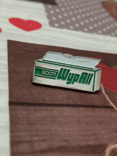 Pin's Pins Pin Enamel 11 Société Mouchoir "Scott WypAll" | eBay