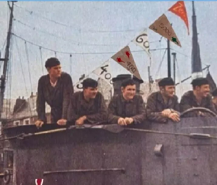 WWII GERMAN U-BOAT U-BOOT SUBMARINE U-591 SWORDFISH 19.932 TON VICTORY ...