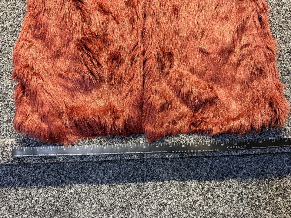 Pre-owned size L "Say What?" brand faux-fur vest a reddish-brown or ...