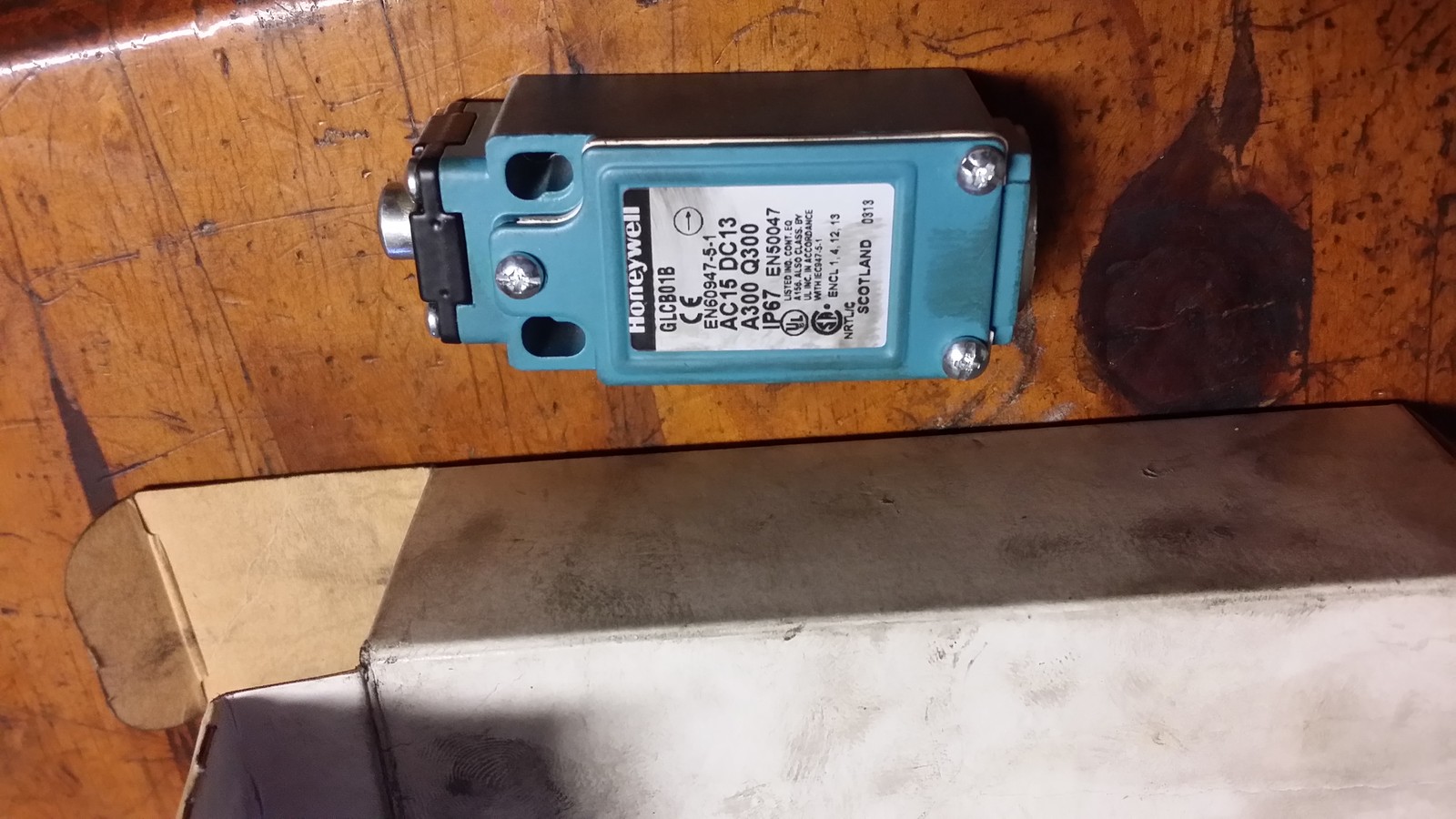 RS 308-1793 Global limit switch GLCB01B AC15 DC13 A300 Q300 IP67 ...