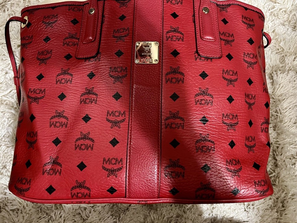 Authentic MCM MEDIUM Reversible Liz Shopper tote bag Red With Matching ...