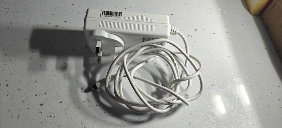 Nokia G-2425G-B Dual-Band Wireless Router | eBay UK