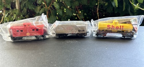 Set of 3 Atlas Model Railroad Co. Shell Gas Model Train Cars | eBay