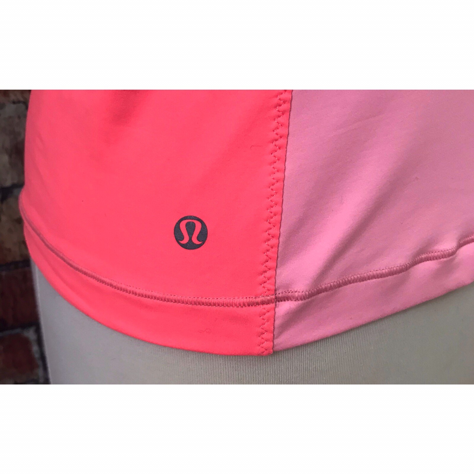 Lululemon Women's Pink Racerback Shelf Bra Tank Top S… - Gem