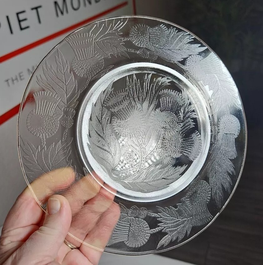 MACBETH-EVANS GLASS CO. THISTLE PINK Depression 8" LUNCHEON or SALAD ...
