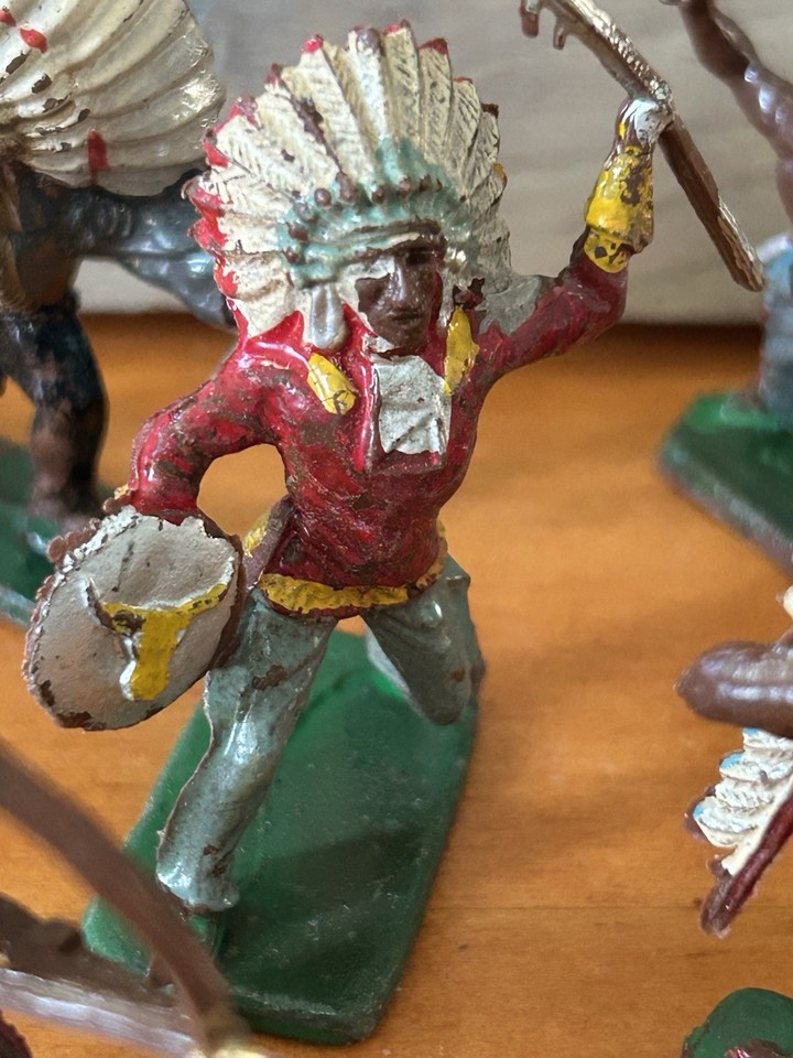 Vintage Toy Indian Figure Lot of 6 VTG Plastic Indians Indian Chief ...