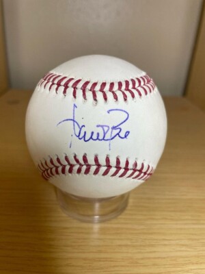 Aaron Boone Signed Major League Baseball Yankees | eBay