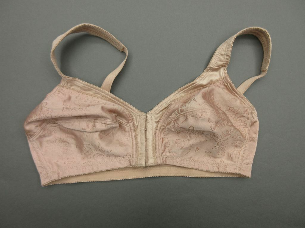 38D Unbranded Beige Wireless Unpadded Front Closure Full Coverage Bra ...