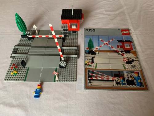 Lego Manual Road Crossing 7835 - Complete with Manual | eBay