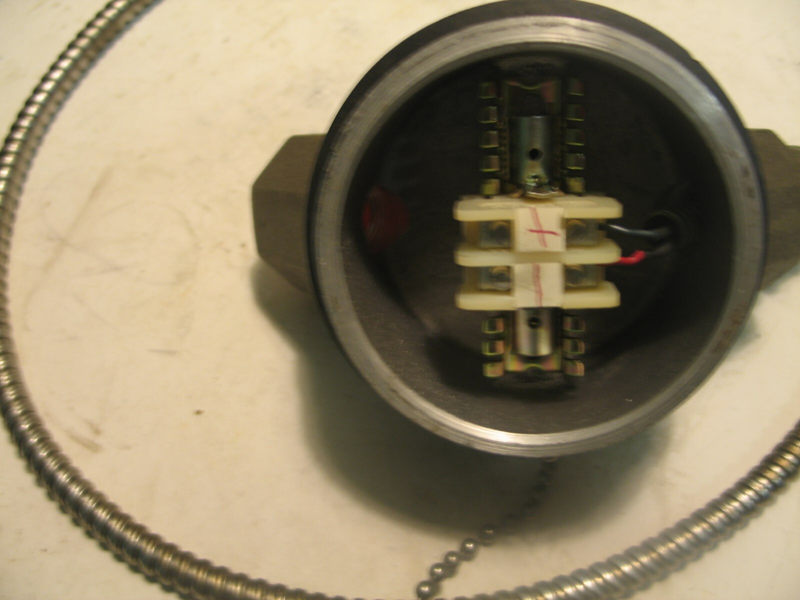 NEW WIKA GAYESCO TYPE T THERMOCOUPLE ASSY WITH 44" ARMORED CABLE 1/2NPT ...