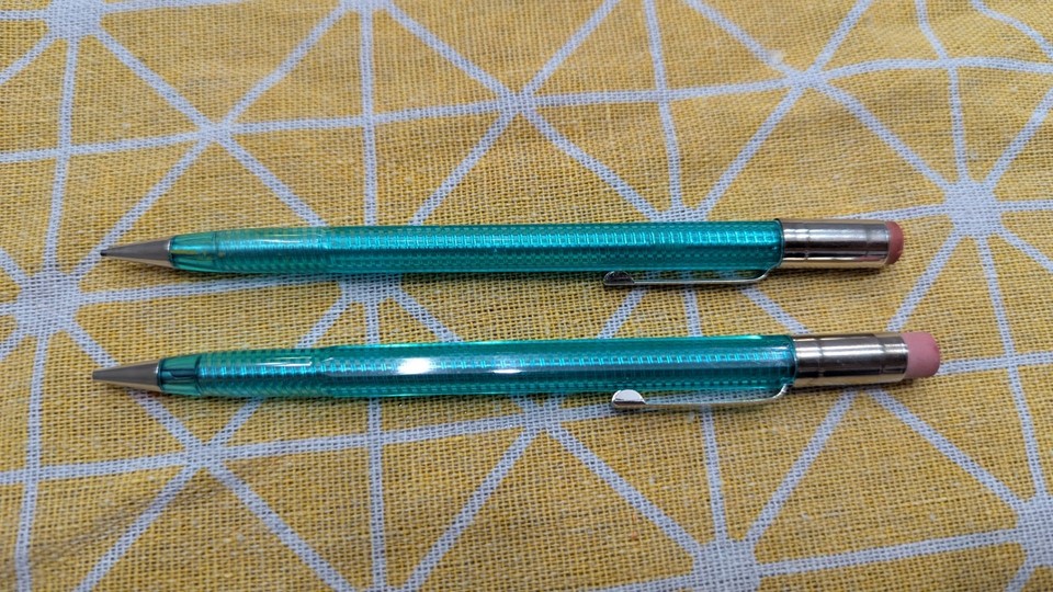 Lot 2 Vintage Scripto Twist Up Mechanical Pencils Translucent Swirl ...