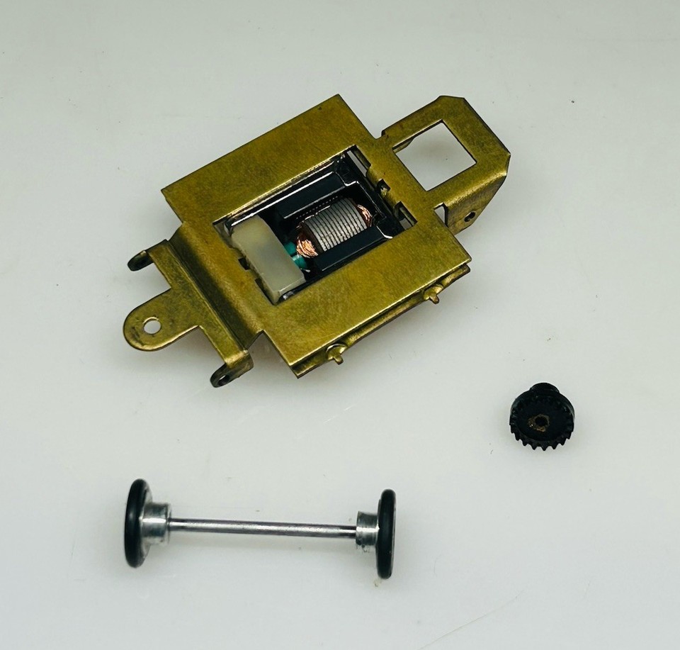 Vintage Brass Riggen Ho Slot Car Bare Chassis Parts Lot Rare Tyco Afx ...