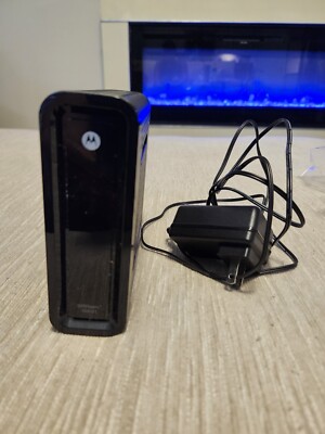 Motorola SURFboard SB6121 (575319-019-00) 199.68 Mbps Cable Modem ...