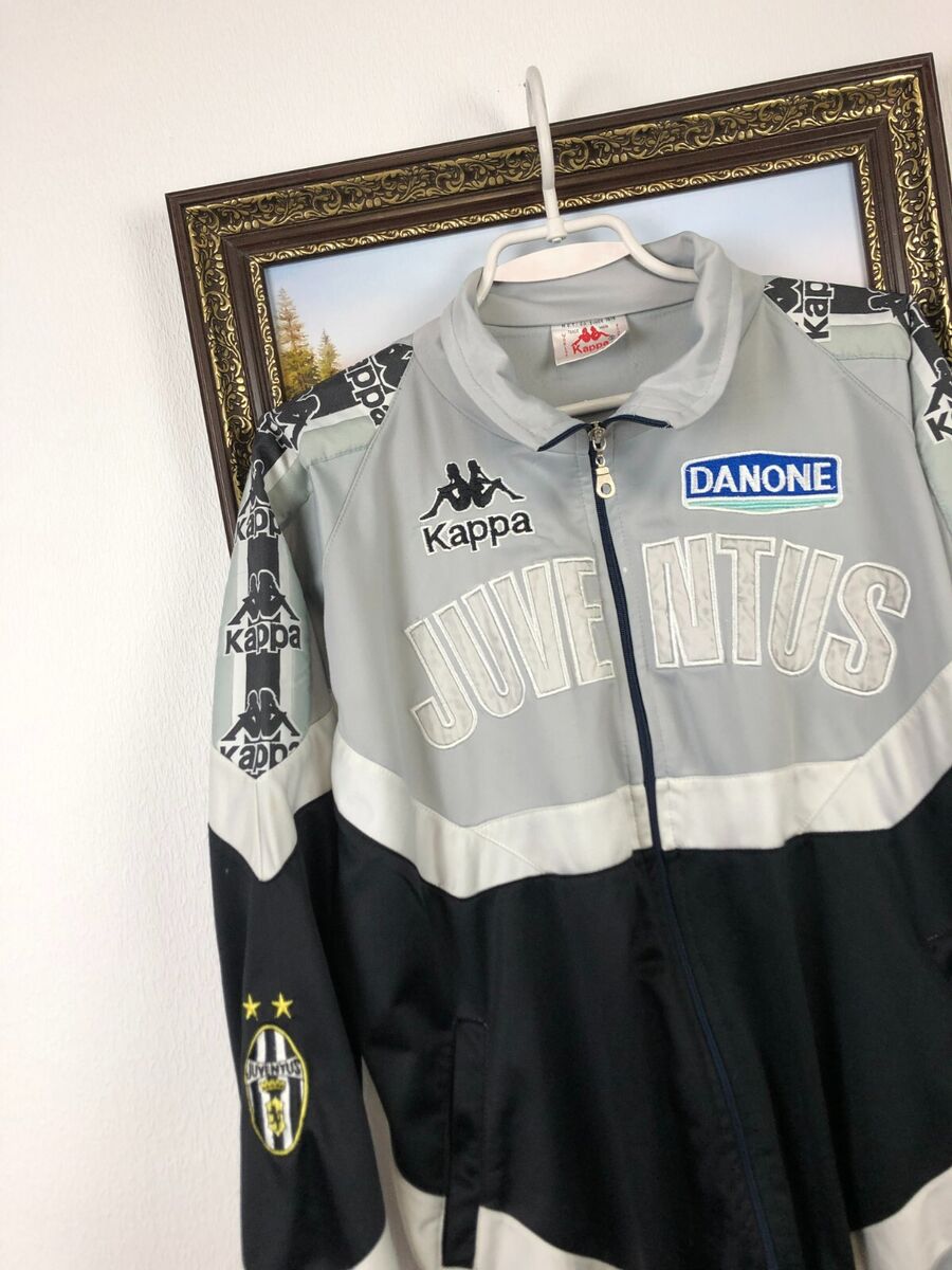 Vintage 90's Juventus Kappa Football Jacket Soccer Track Top Vintage 90's Juventus Kappa Football Jacket Soccer Track Top