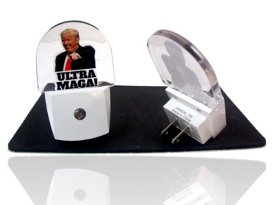 "ULTRA MAGA" LED Night Light w/ Light Sensor Plug-In Donald Trump 2024 ...