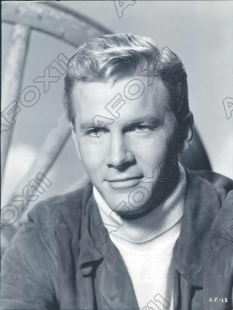 Actor Steve Forrest