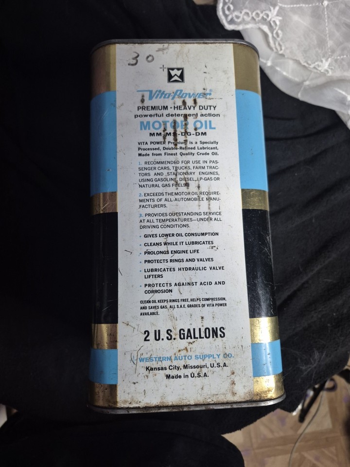 Vita-Power Premium Motor Oil Empty 2-Gallon Metal Can Sold by Western ...