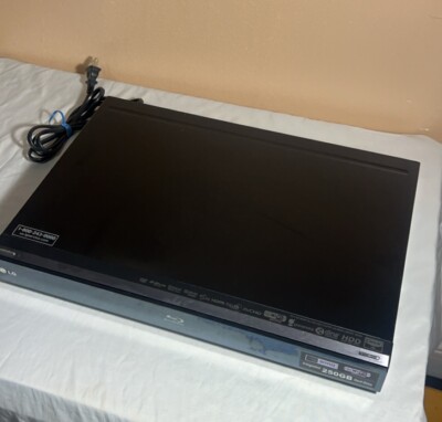 LG BD590 Network Blu-Ray Player 250GB Media Storage Wi-Fi Streaming NO ...