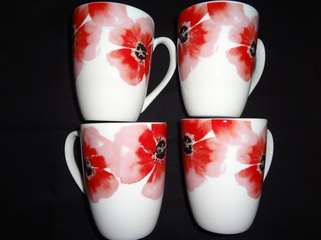 Set of 4 Poppy Design Porcelain 11oz Tea/coffee Mugs - Lest We Forget ...