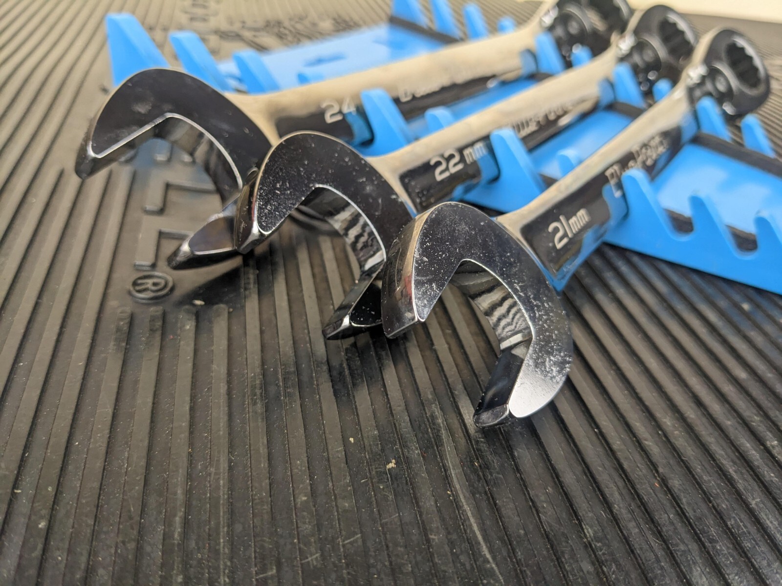 Blue Point 4pc Metric Ratcheting Combination Wrench Set BOERM704 for ...