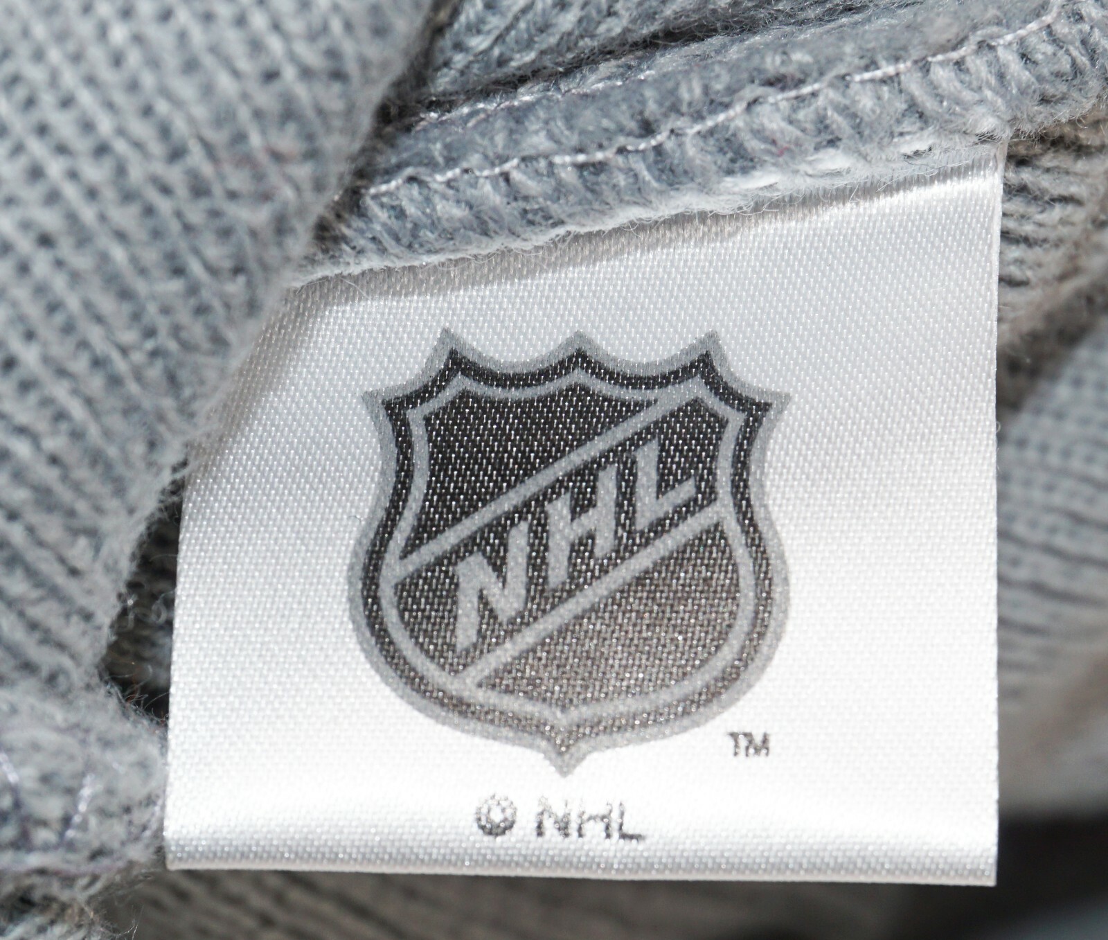 Vintage Atlanta Thrashers Nhl Hockey - Gray Tonal Logo Winter Beanie ...